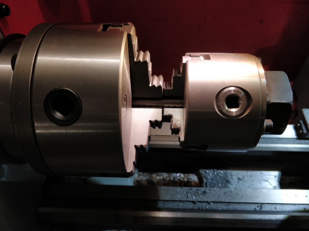 Precision metal chuck faceplate for a wood lathe - HomemadeTools.net